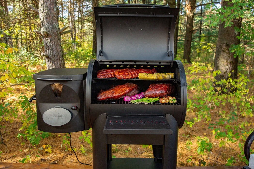 Louisiana Grills Founder Series Premier 800 Pellet Grill — Chadwicks ...